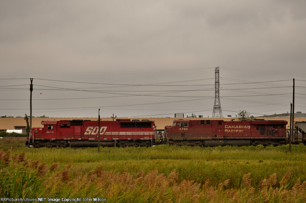 SOO 6044 & CP 8769